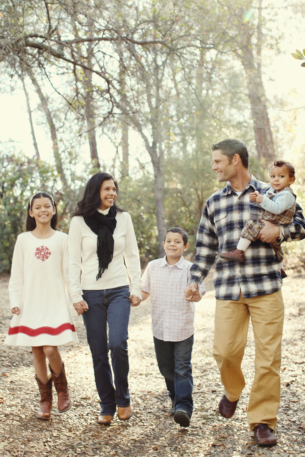 strong and courageous: merry christmas from the oates family