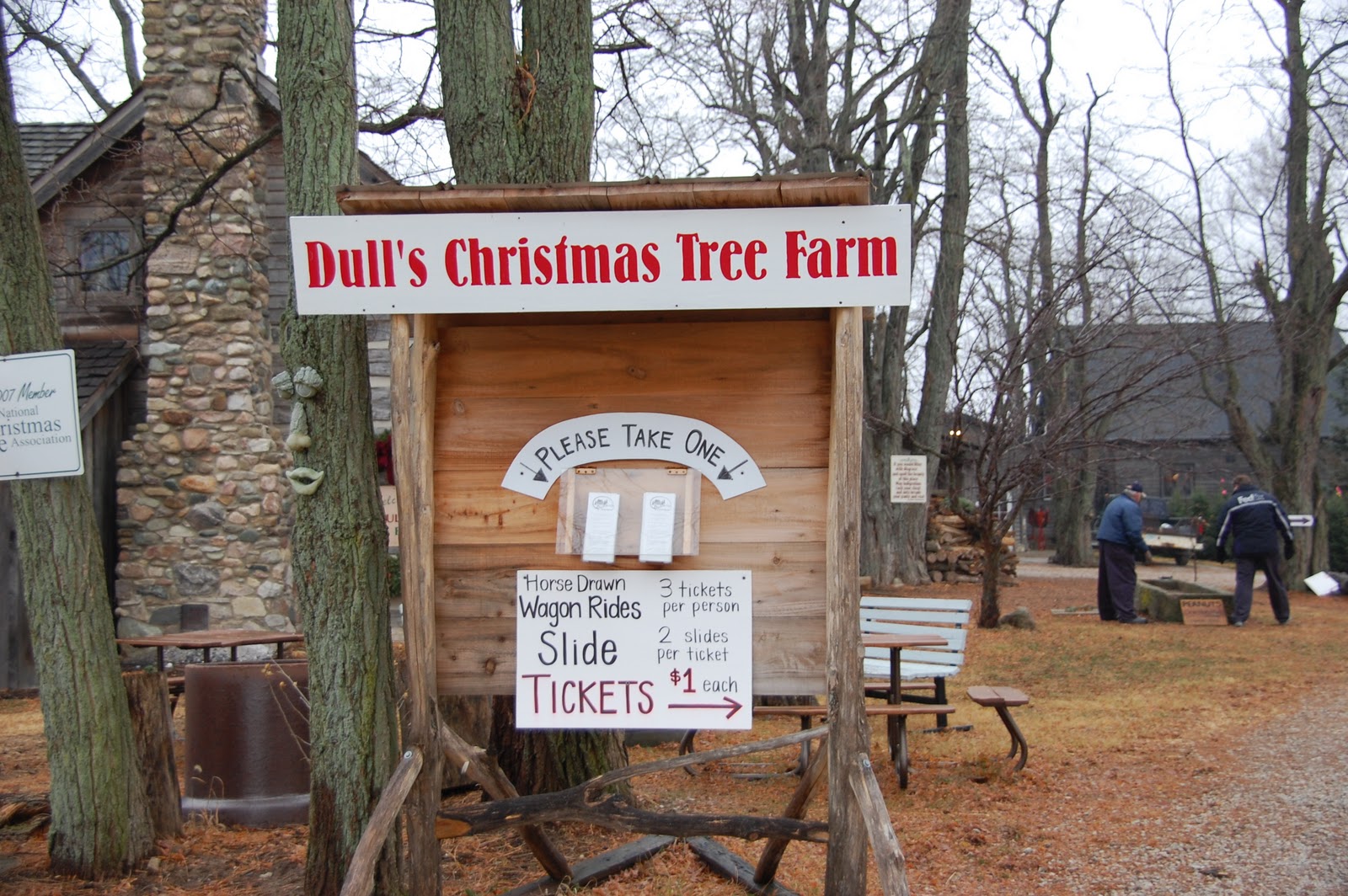 FFA: Following the Future of Agriculture: FFA Volunteers for Trees for ...