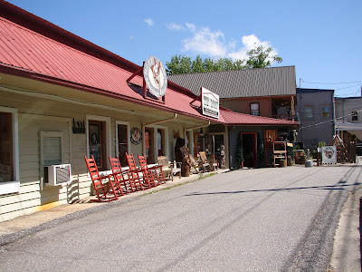 JoyKnitCrochet: Blue Ridge GA: Shopping in Main Street