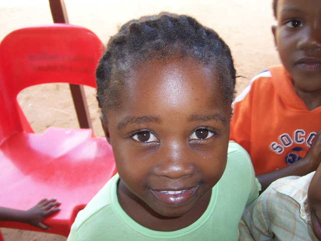 Sunshine's African Kids: My first orphanage experience