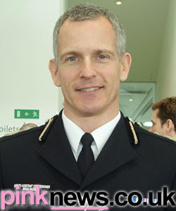 Gay ex-police chief Brian Paddick to launch judicial review into police ...