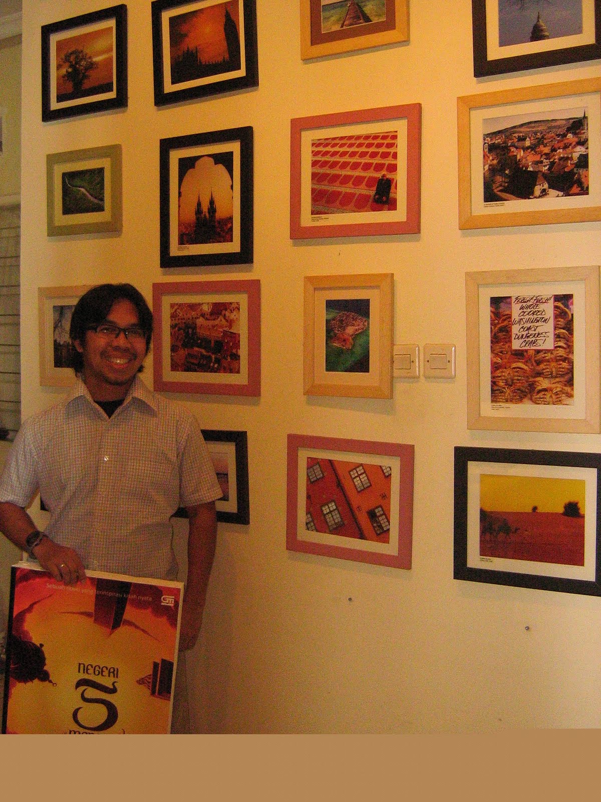 INTERVIEW AHMAD FUADI,, PENULIS BUKU BEST SELLER “Negri 5 Menara ...