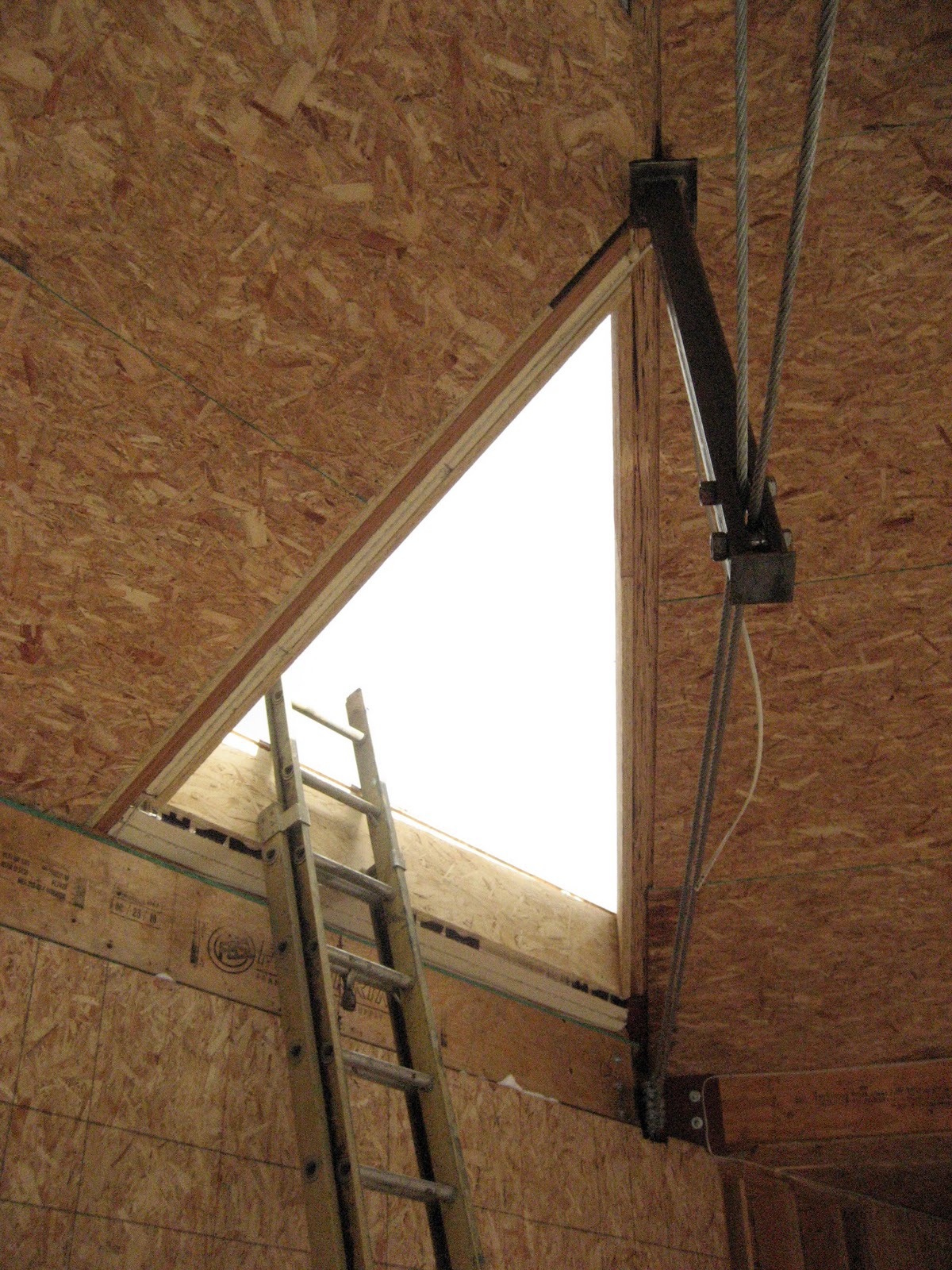 Roundup Ranch: Jan 17-19: Cable Truss Installed & Structure Completed