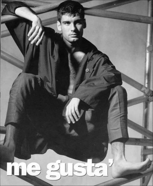 Pep Guardiola modelo cuando era jugador de fútbol : Blog de Lujo