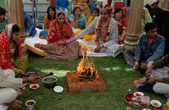 adat pernikahan india | diwindachandranikitaa