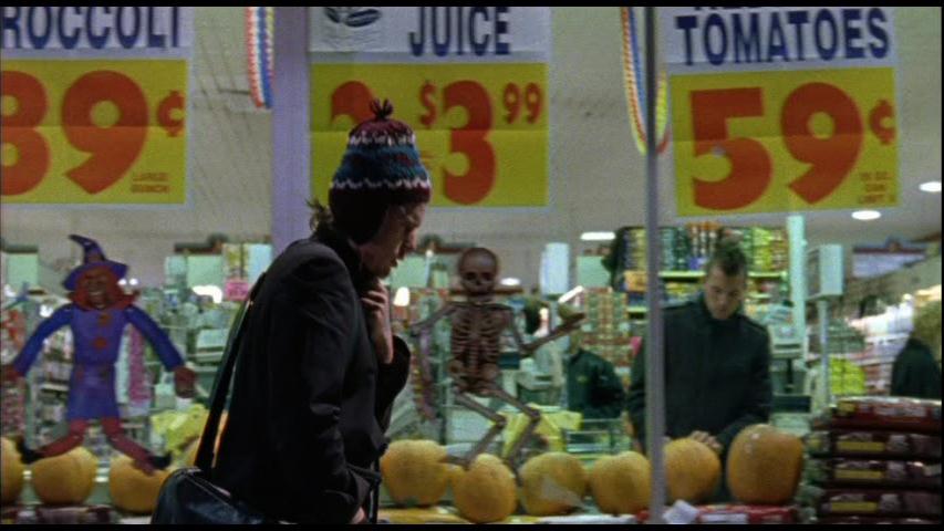 Hyperion to a Satyr: II.i. Ophelia Affrighted - Hamlet 2000