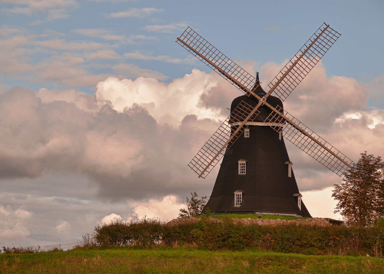 DIVAGAR SOBRE TUDO UM POUCO: Moinhos