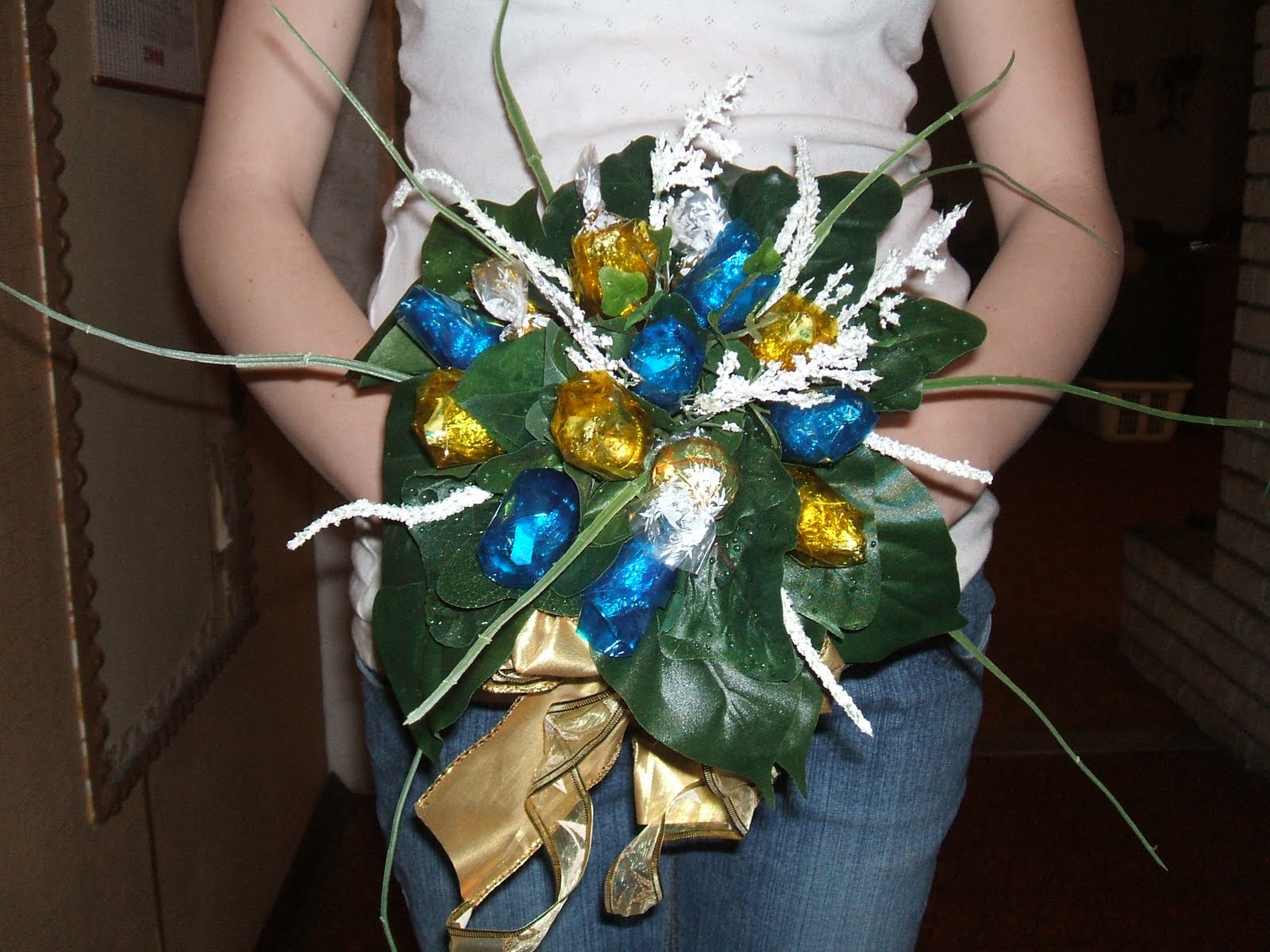 Love Notes Unique Bouquet Ideas love-notes-unique-bouquet-ideas