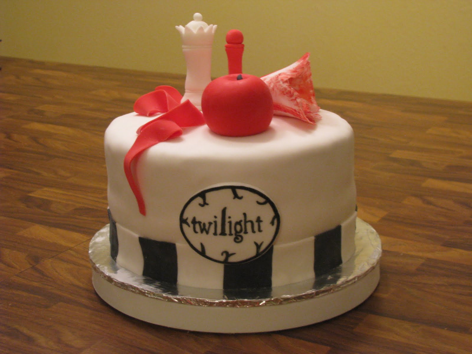 Cakes by Kim