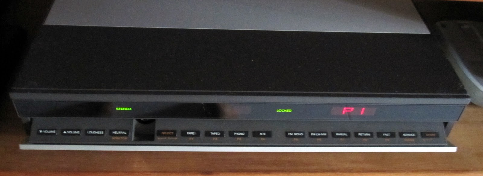 MyOldVintageHifi: Bang & Olufsen BeoCenter 5000