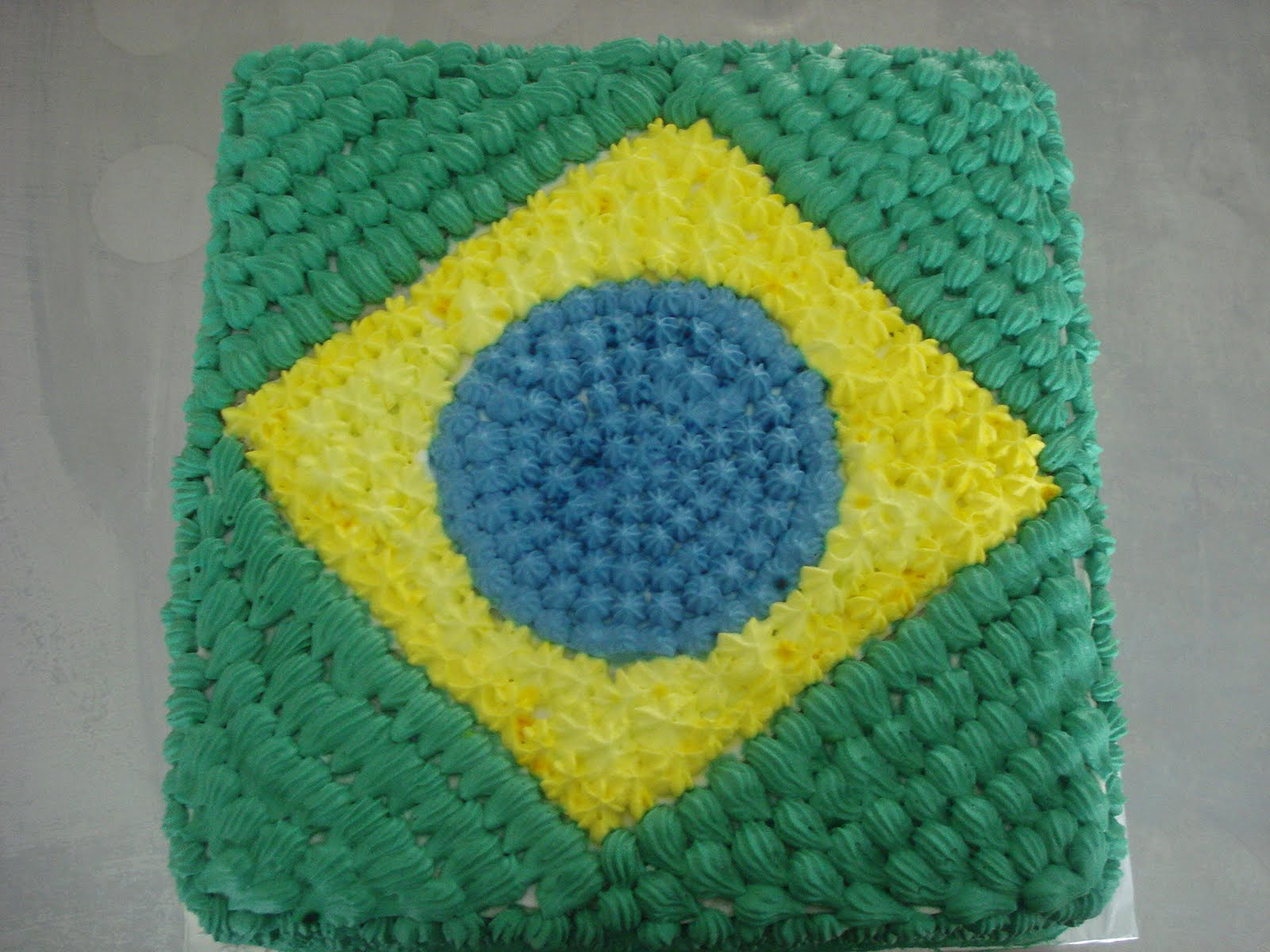 ADELINE TORQUATO DA CUNHA: Bolo do Brasil