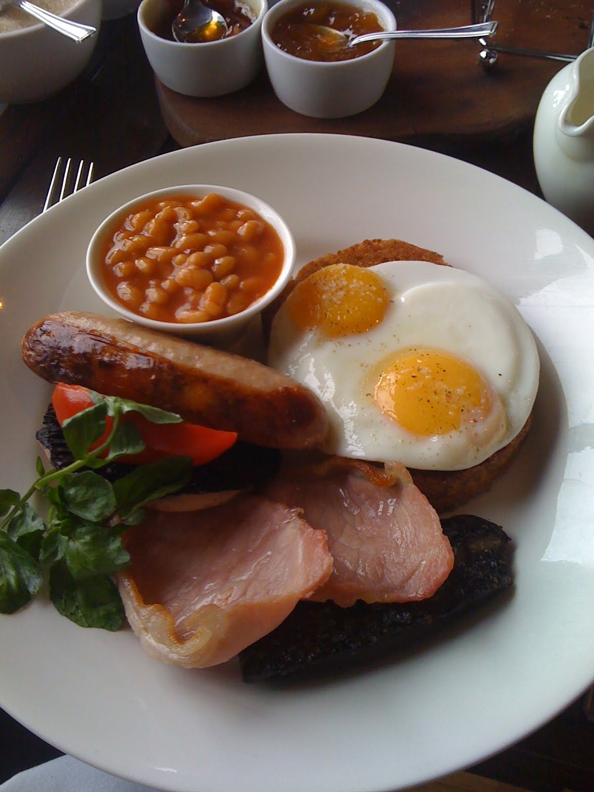 Spoon HQ: IS THIS THE BEST BREAKFAST IN BRITAIN?