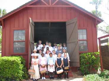 HISTORIC HOMES in FLORIDA: THE LITTLE RED SCHOOLHOUSE