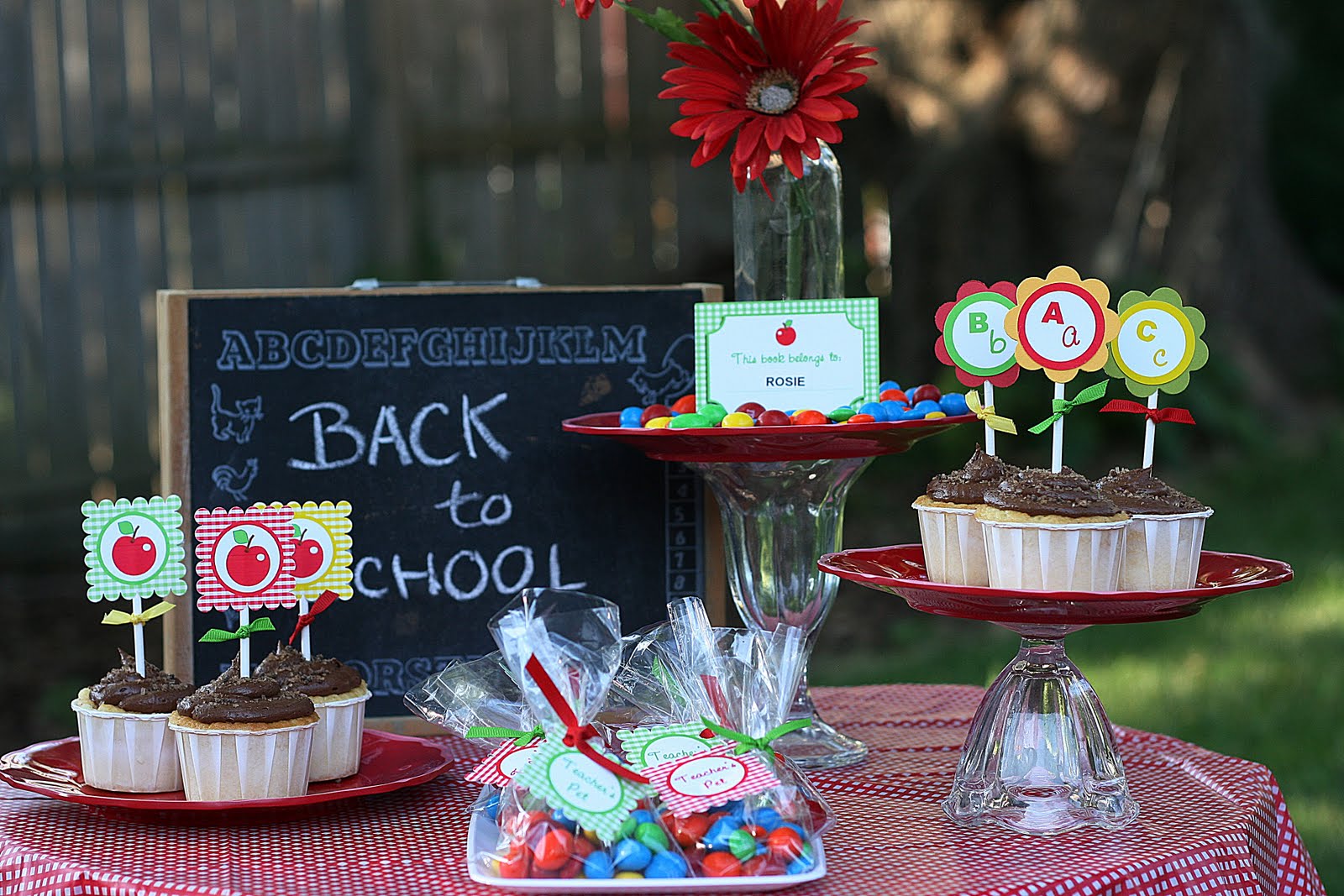 Easy Classroom Back to School Party Ideas - Party Ideas | Party ...