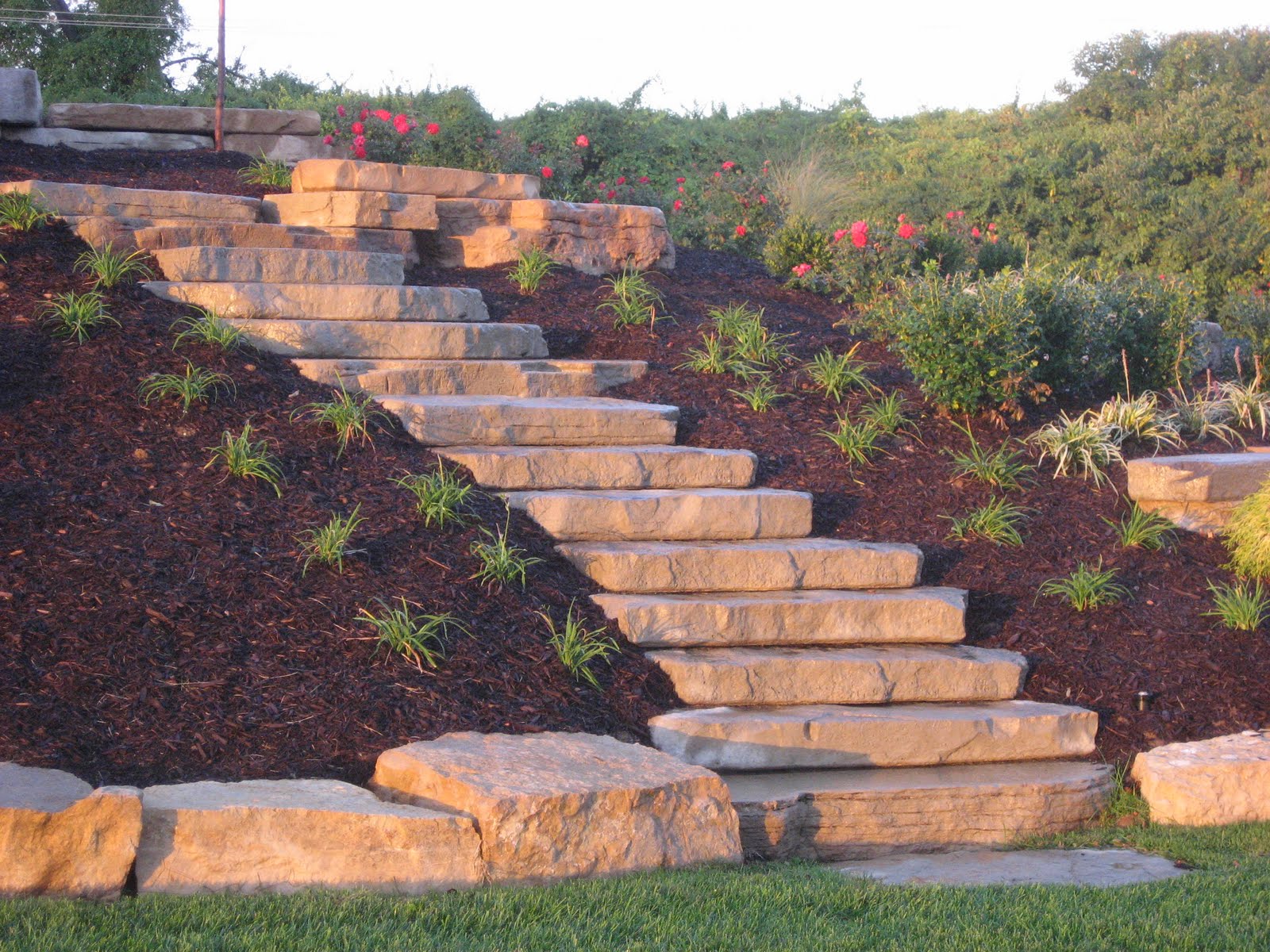 MIDWEST HARDSCAPE: Rosetta Waterfall (Kirchner Bridgeton Office)