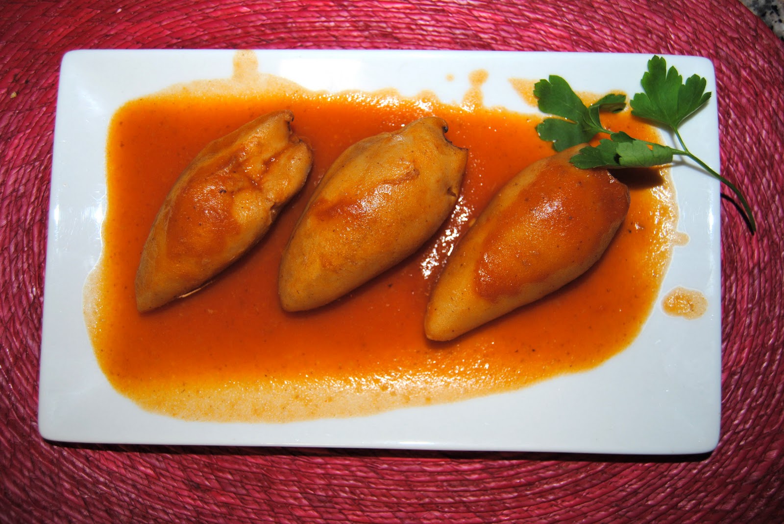 La Cocina de Rafa: CHIPIRONES RELLENOS EN SALSA