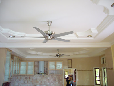 ~**PENGURUSAN PENYENGGARAAN**~: memasang plaster siling