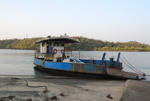 Goan Views: Goa's Ferry Boats
