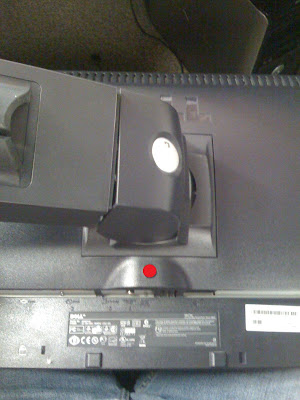 Ramblings o' Techie: How to disassemble a Dell 2005FPW monitor
