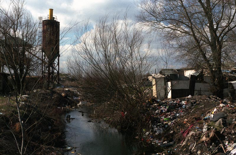 boogie | blog: gypsy slums on the outskirts of belgrade