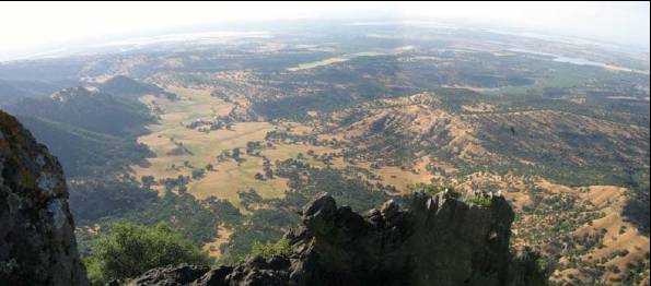 Under Angel Wings: Hiking Inside the Sutter Buttes