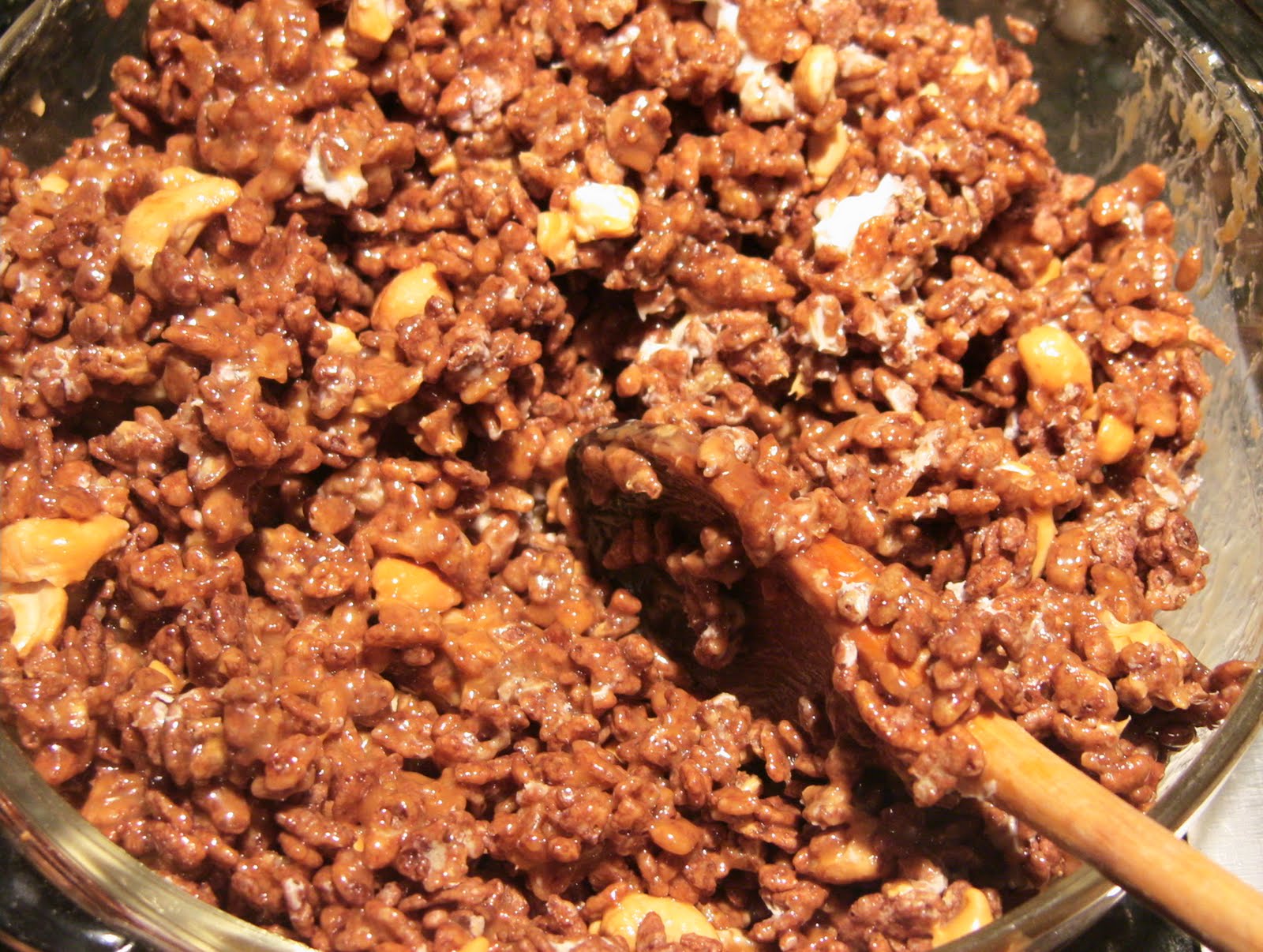 Elaichii: Caramel Crispy Crunch