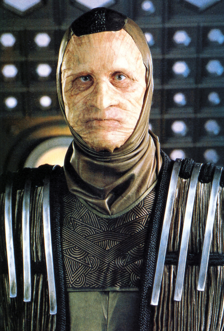 Movie Memorabilia Emporium: Star Trek: Insurrection High Res Photos