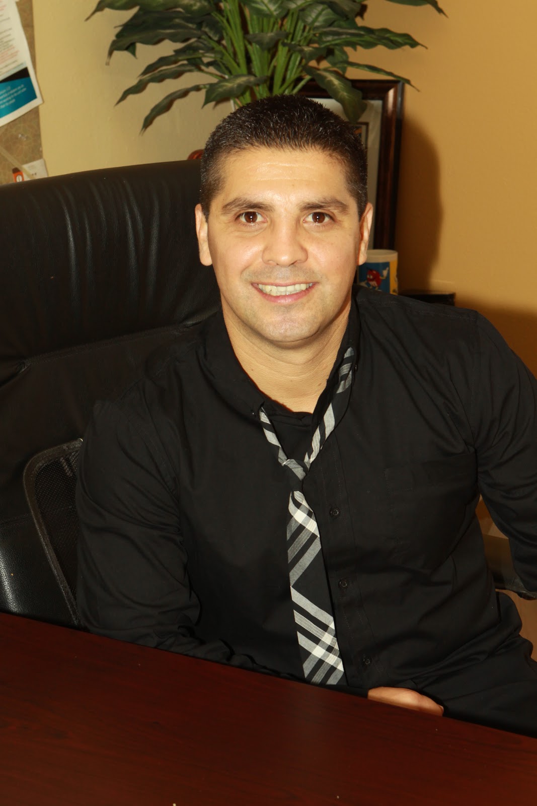Pastor Jason Lozano
