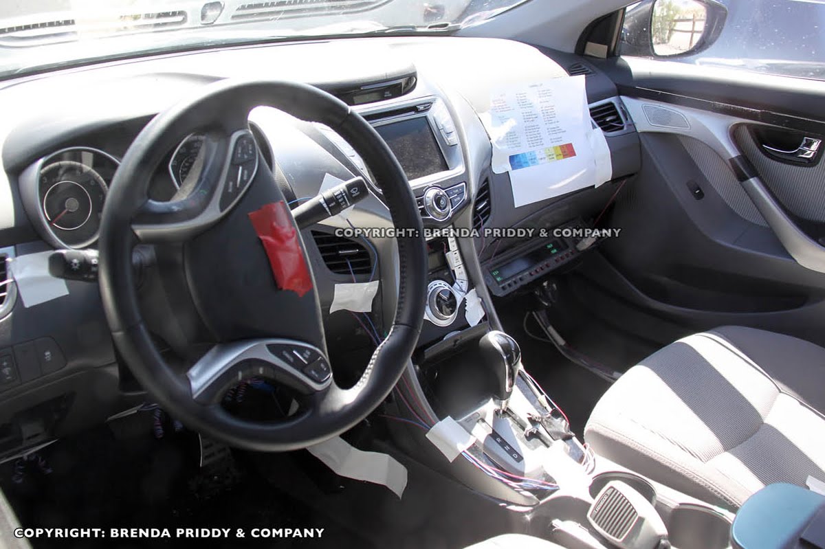 Car Blog Review: 2011 Hyundai Elantra/Avante interior rendering & photo ...