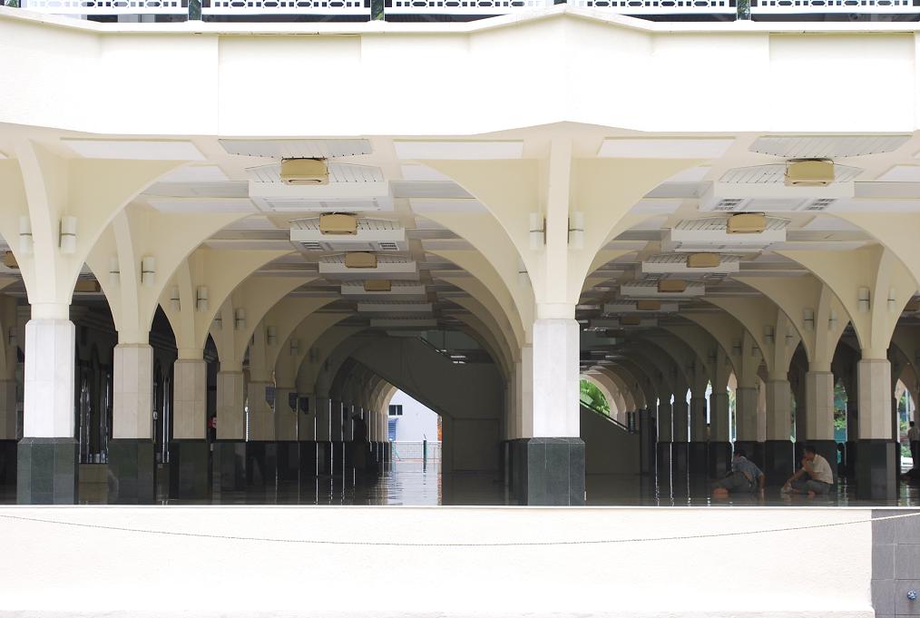 KUALA LUMPUR - PUTRAJAYA - LABUAN: Masjid Asy- Syakirin KLCC