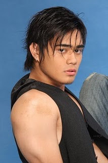 Ka-BLOG!!!: Introducing Nico Cordova of Masculados Dos