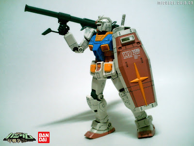 Gunpla-Tyro: [GALLERY] RX-78-2 with Hyper Bazooka & Shield