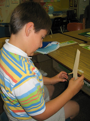 Mrs. Brosnan's 2nd Grade: Professional Balancers!