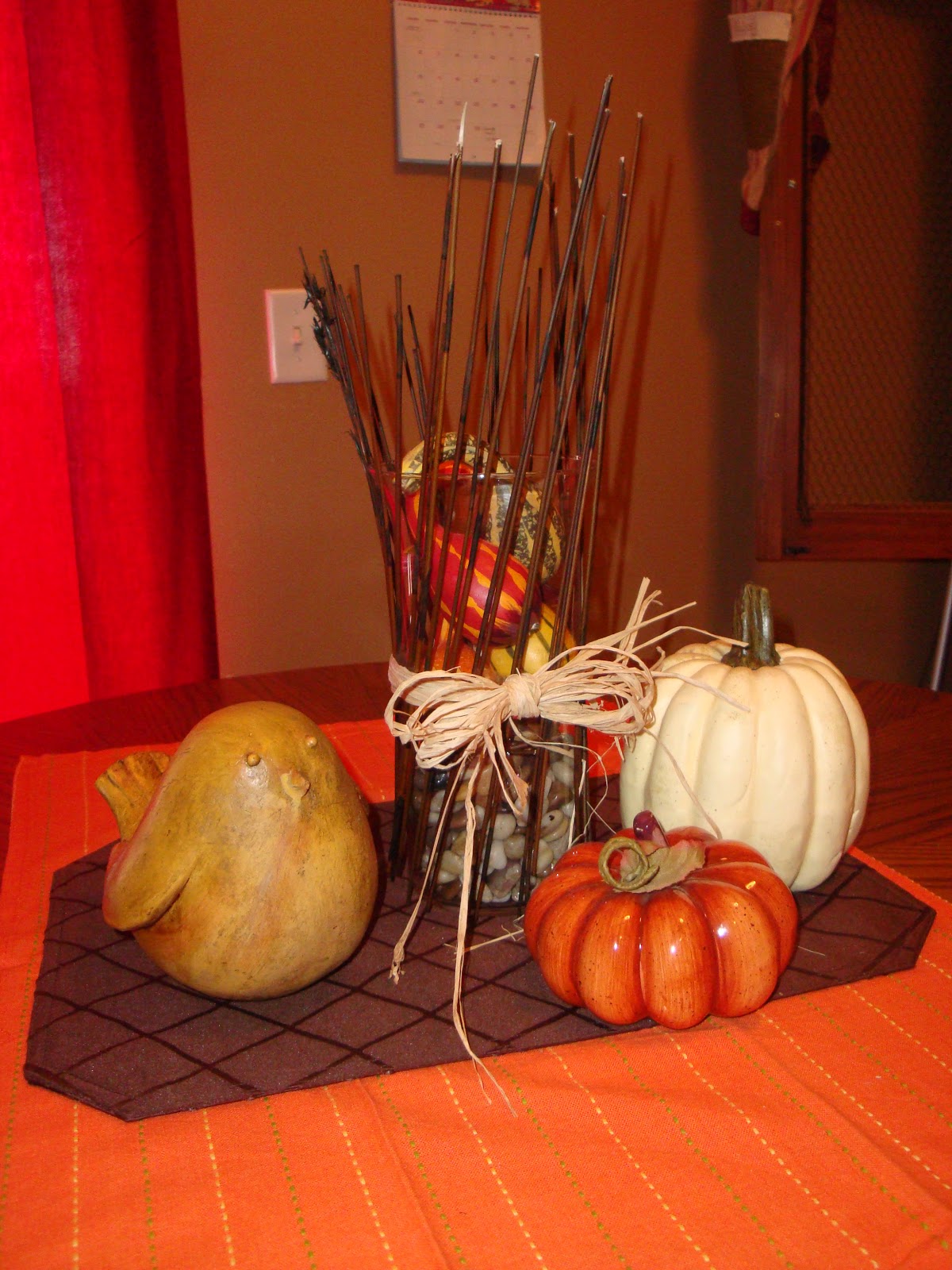 An Inspiring Crafternoon: Super Cute Fall Displays!