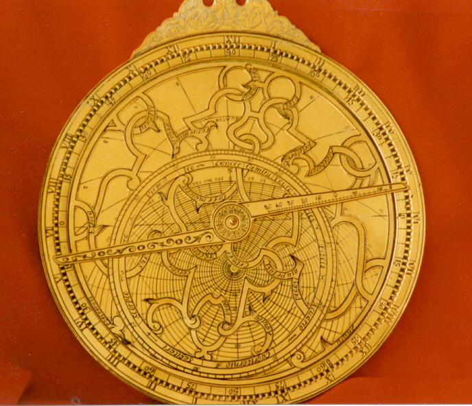 NO ESCRIBO A OSCURAS: EL ASTROLABIO. EL BUSCADOR DE ESTRELLAS