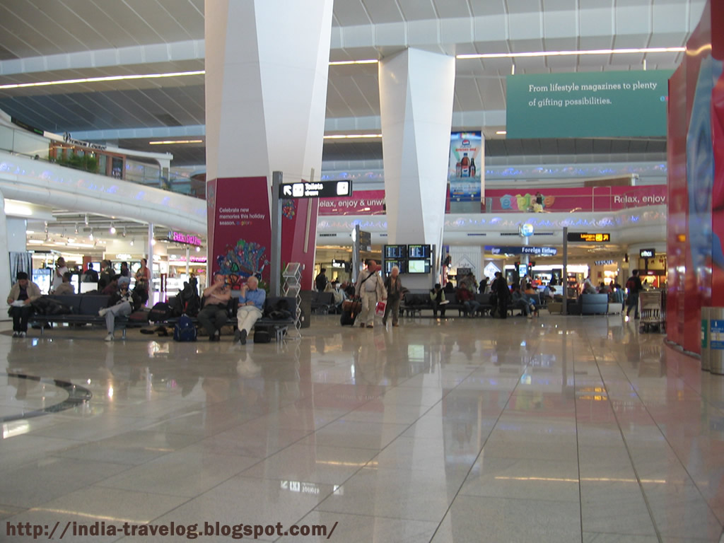 Travel the World: The T3 Terminal at New Delhi Airport - Photos
