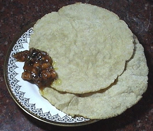 Jolada Rotti & Pulikachal - Jowar Bread and Tamarind Spread