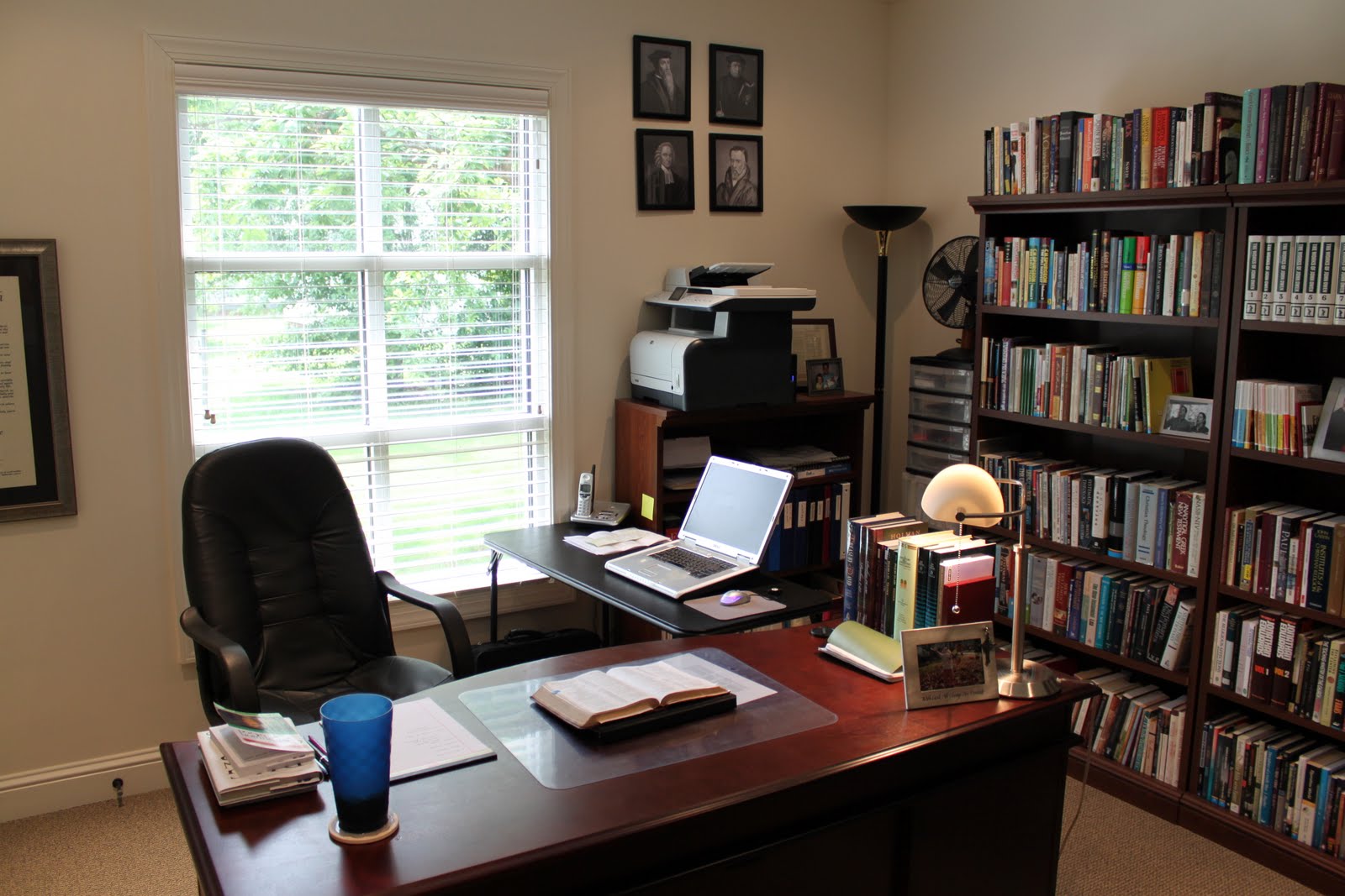 CROSS-eyed: A Tour of the Office/Study (in pictures)