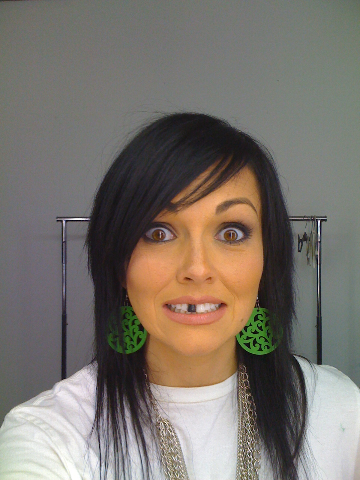 kandeej.com: Self-Portait from a Photo Shoot!