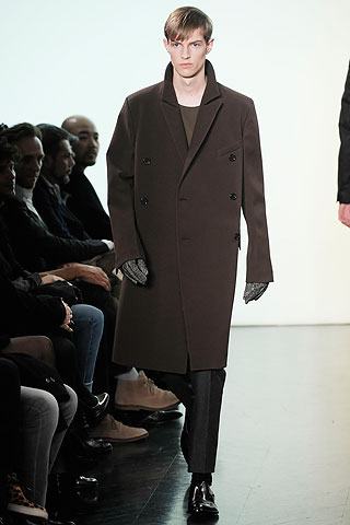 LOST IN COUTURE: RUNWAY2YOURWAY: PEA-COAT-BOO
