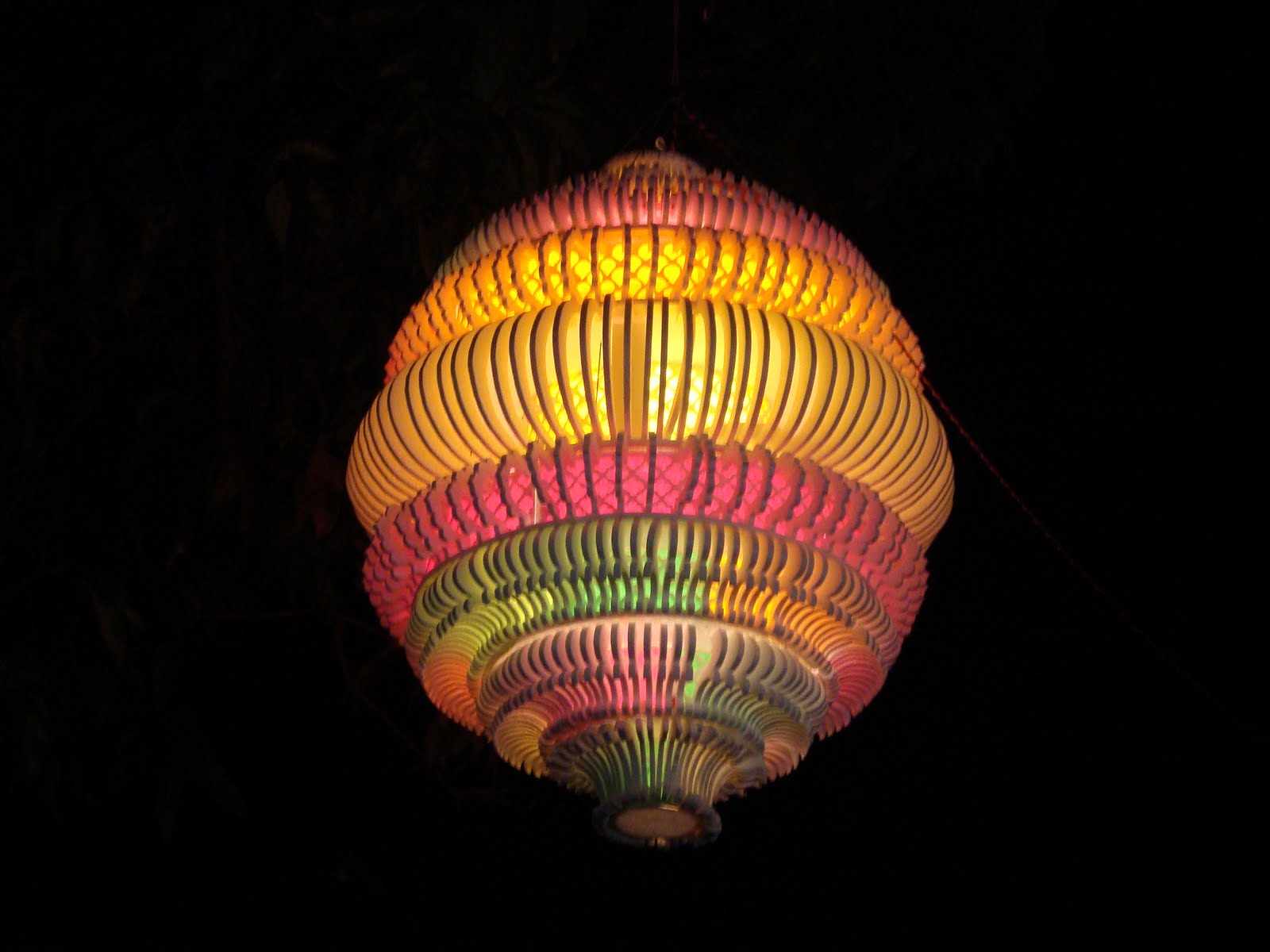 Diwali Wallpapers Free: Diwali Akash Kandil -2