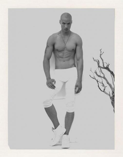 MALE MODEL PAOLO ROLDAN