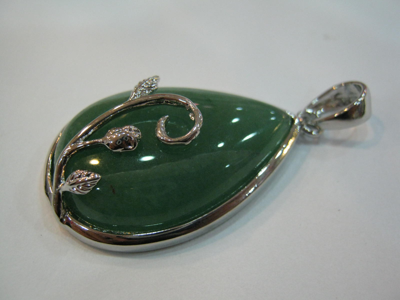 Sabah Crystal & Pearl: 5) Buah Rantai