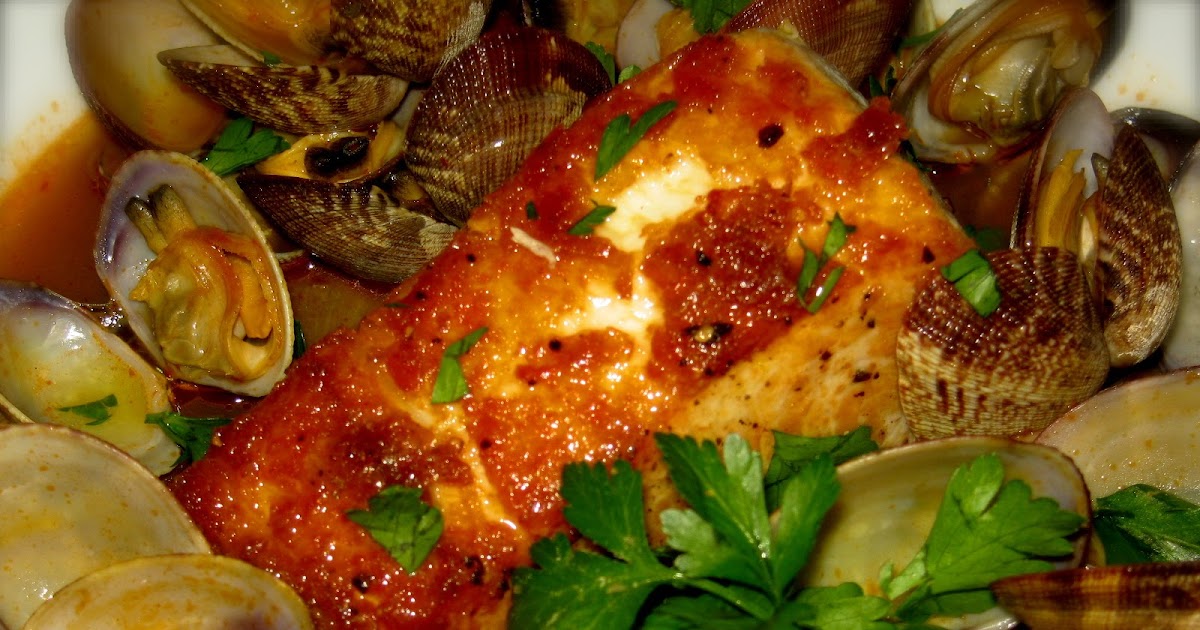 Domestic Divas Blog: Pan-Seared Wahoo with Clams, Cranberry Beans, and Kale