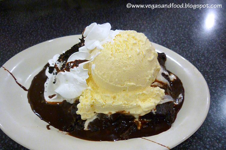 Johnny Rockets desserts - Vegas and Food