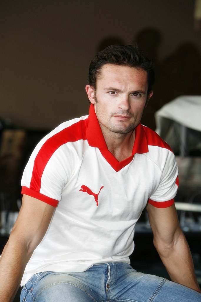 the lost beagle: Good bye Greek God.