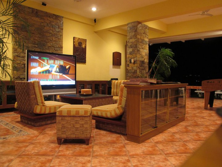 Eat. Drink. Dance. (Repeat!): Los Balcones Tali Beach Batangas