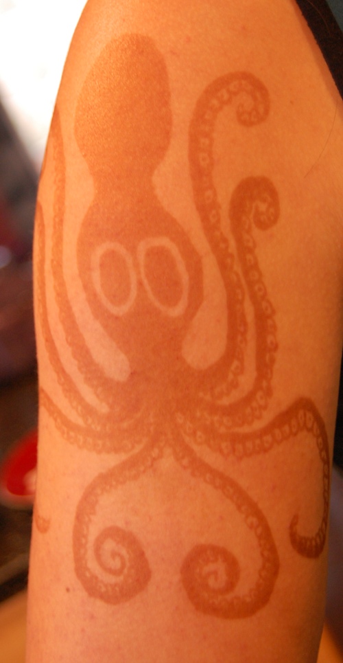 House InsideOut: Ancient Minoan Octopus Meets Modern Body Art