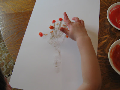 Almost Unschoolers: Scented Finger Paint For Fall