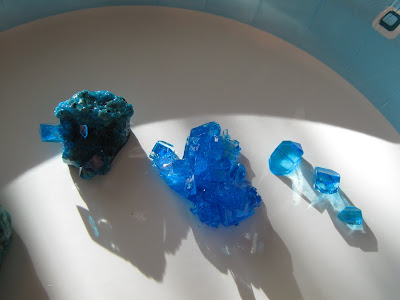 Almost Unschoolers: Smithsonian Crystal Growing Kit - Review